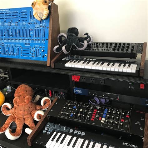 Arturia Keystep And Synth Rack Stand Behringer Pro 800 Model D