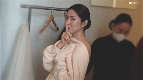 [behind] 📸배우 하영 이상한변호사 우영우 촬영 현장 비하인드 Youtube