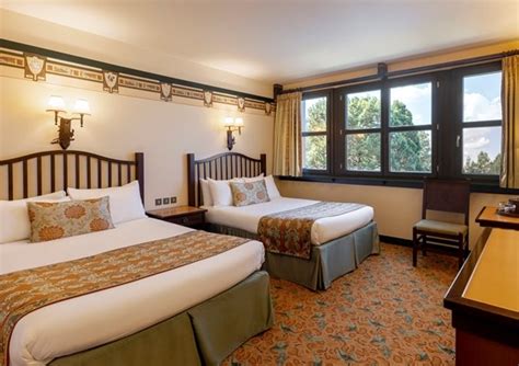 Disneyland Sequoia Lodge Antedo