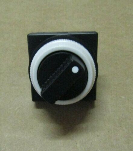 Smc Vm 34cb Selector Switch 90 Degree Black