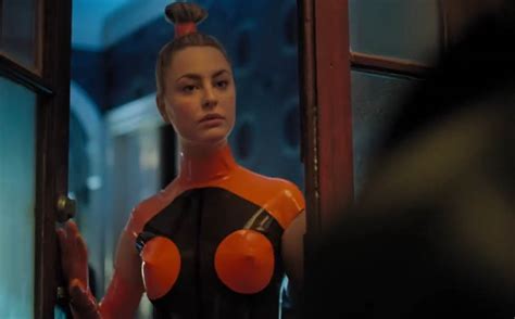 La Ragazza Del Punk Innamorato Film 2017 Programmi Tv Stasera Programmazione Tv Stasera