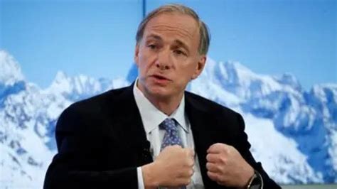 ملياردير جيل طفرة المواليد مسؤول عن تراجع أمريكا