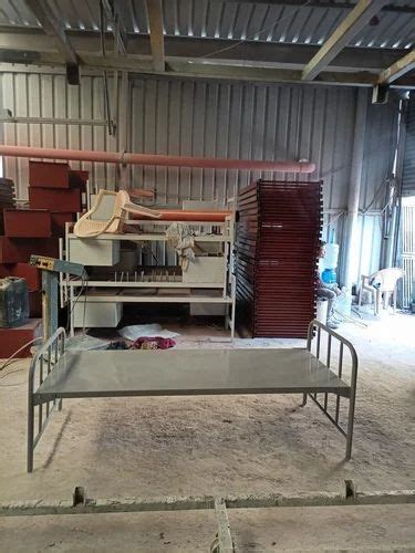 Operating Type Automation Grade Manual Mild Steel Hospital General Ward Bed Powder Coating