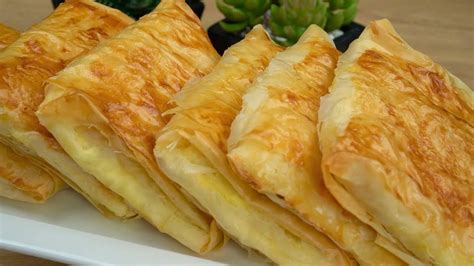 Вкусни банички с хрупкава коричка Тази е любимата неделна закуска на