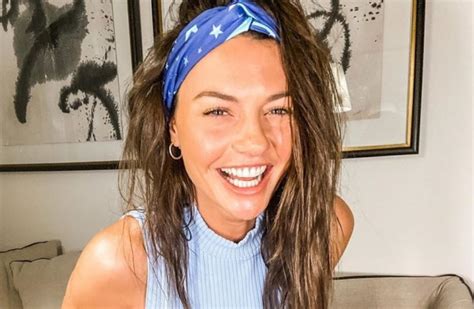 Sofía Jujuy Jiménez Se Mostró Completamente Desnuda En La Ducha