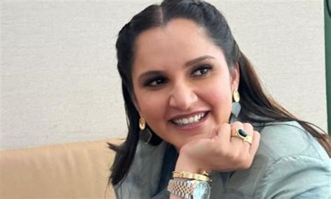 ثانیہ مرزا کی ہنستی مسکراتی نئی تصاویر چھا گئیں