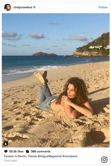 Cindy Crawford 51 Strips Off For Very Sexy Topless Beach Snap