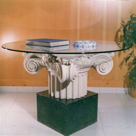 Capitel Jónico Con Fuste Redondo Vicente Luna Valencia