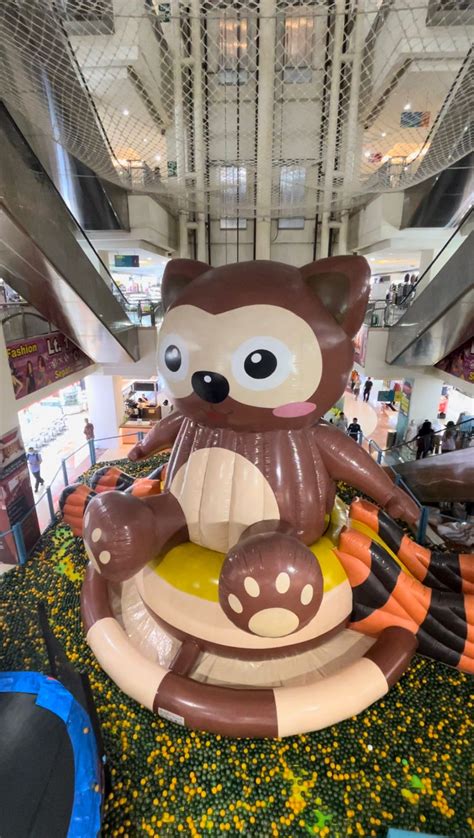 Momo The Red Panda Blok M Square