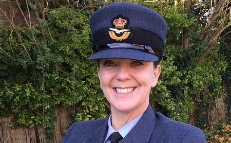Female Raf Officer Told To Grow A Pair By Male Colleagues Wins Payout