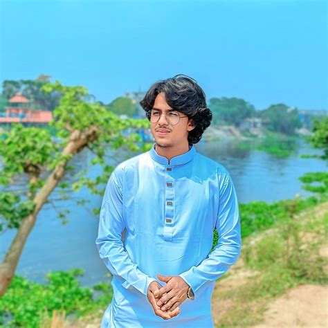 Khan Shorif