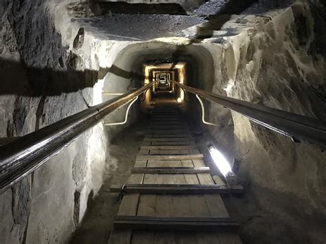 Getting Inside The Ancient Pyramids Of Giza Djjsimpson