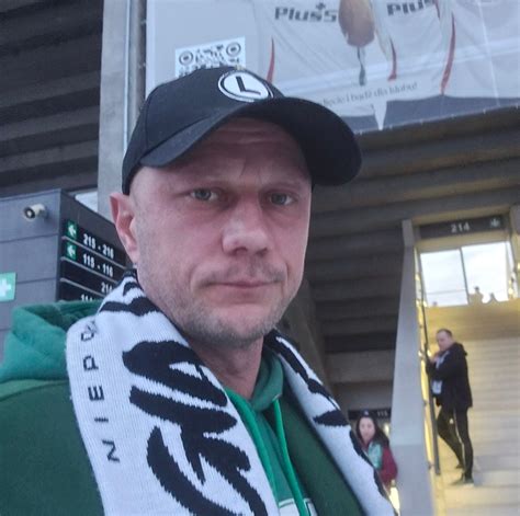 Kto Andrzej Chyra Obchodzi 61 Urodziny Wybitny Polski Aktor Nowego Teatru W Warszawie