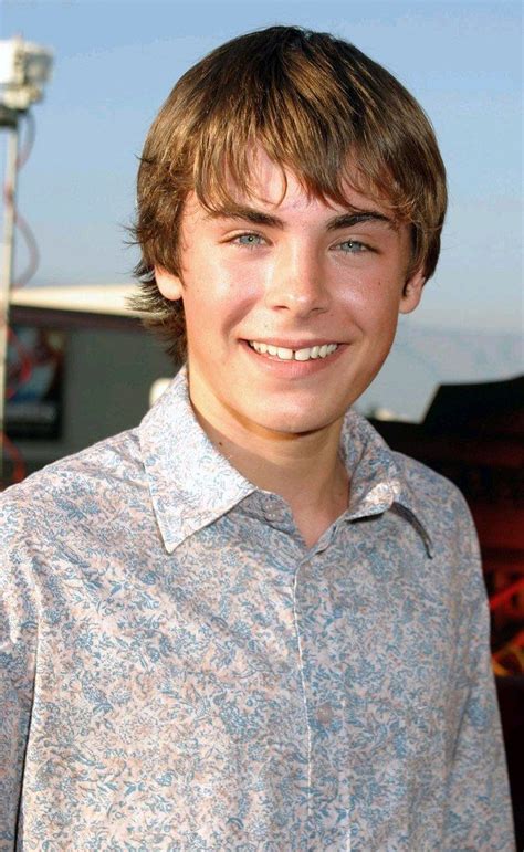 Young Zac Efron The Revenge Of The Mummy The Ride 2004 Zac Efron