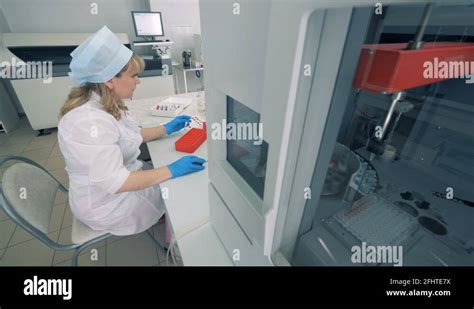 Biochemical Facility Stock Videos And Footage Hd And 4k Video Clips Alamy