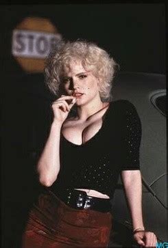 Jennifer Jason Leigh Backdraft