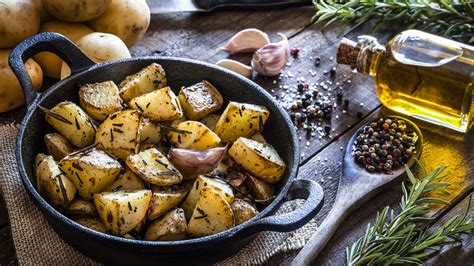 Yukon Gold Potatoes Vs Russet A Difference In Flavor And Texture