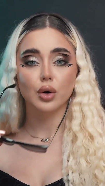 دابسمش و لب خوانی آهنگ گاییدم از دورچی Youtube