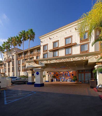 Courtyard By Marriott San Diego Old Town 2018 Prices Reviews And Photos