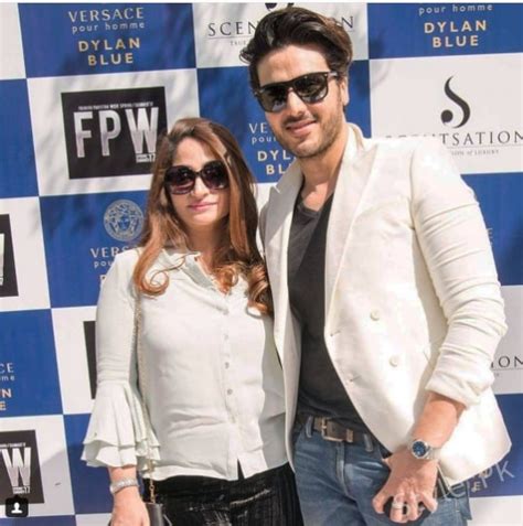 Recent Pictures Of Ashan Khan With His Wife Ahsan Khan Wife Stylepk