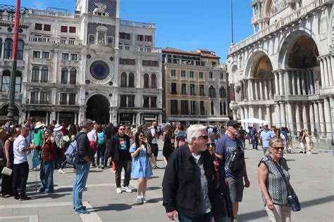 Overtourism In Venice The Impact And Why It Matters