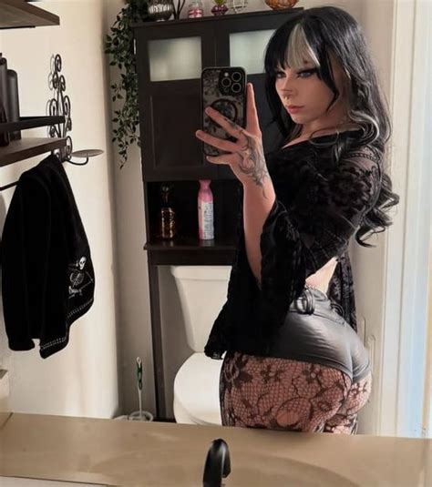 Fotos De Mujeres Bellas Mujeres Rellenitas Chicas Góticas Goticas