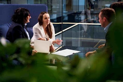 London Office Lifestyle Photography — Andy Tyler Corporate