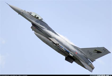General Dynamics F 16a Adf Fighting Falcon 401 Italy Air Force