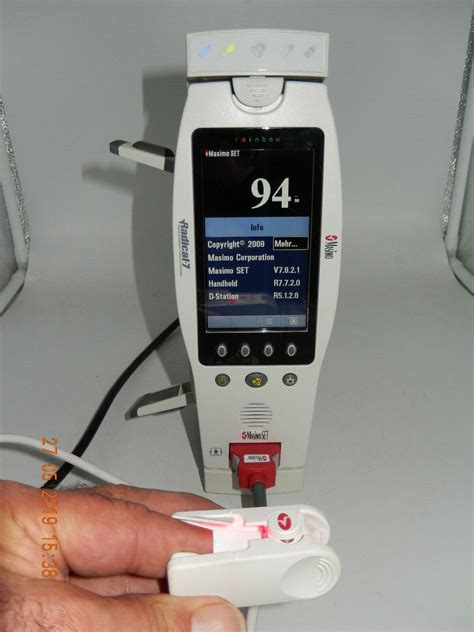 Masimo Set Rainbow Radical 7 Spo2 Pulsoximeter Horizontal Vertikal Fingersensor Ebay