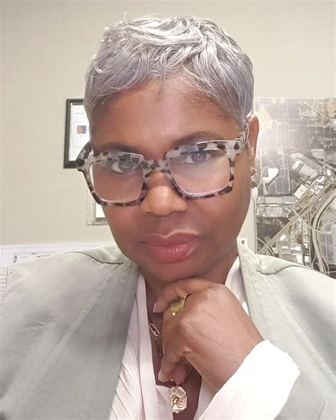 Valjon Gotw Glasses Of The Week Is Back Glassesaresexy