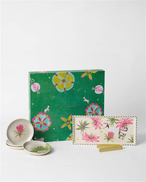 Sahara Cheese Board Set Nicobar