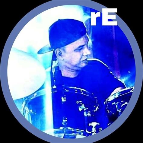 Moch Reza Reregrassrock • Threads Say More