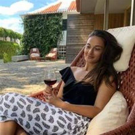 Stream Vesna Mitrovic Music Listen To Songs Albums Playlists For Free On Soundcloud