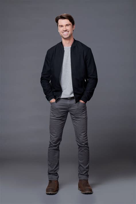 Hallmarks Corey Sevier Meet The Pumpkin Everything Star Us Weekly