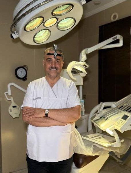 نوبت دهی دکتر سید جواد سید محسنی دندانپزشکان ایران