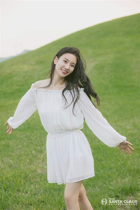 Jang Hee Ryung Picture 장희령 Hancinema