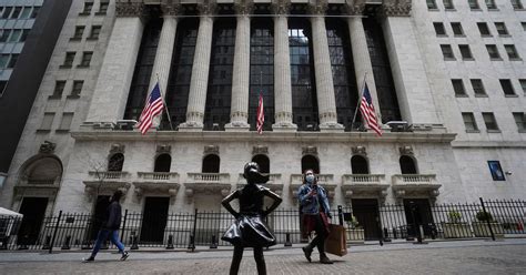 U S Retail Stock Buying Hit Record Level On Friday Vanda Research Reuters