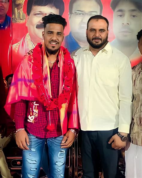 Moula Ali Ateef MØdel Ateef Model • Instagram Photos And Videos