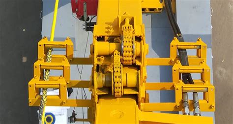Aerial Construction Working Gondola Crane For Advertising