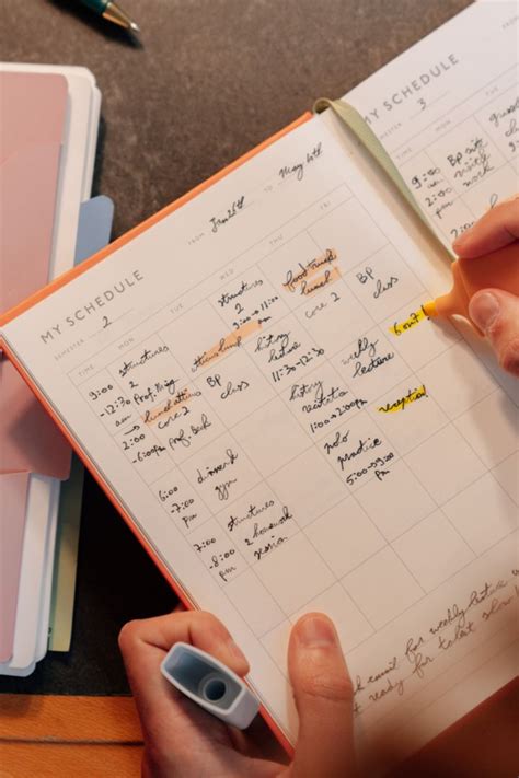 Student Stationery Essentials That Show Up For You Stationery