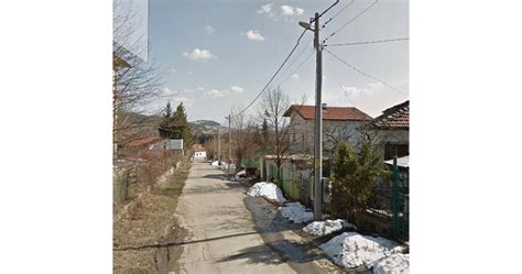 Освободиха кметския наместник на село Долни Окол