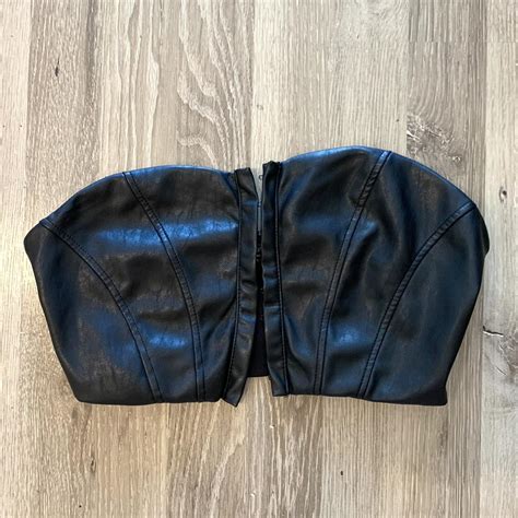 Bershka Womens Black Crop Top Depop