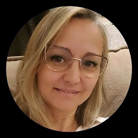 Marci ⚖🦋🌩🌪 Marcichbg On Threads