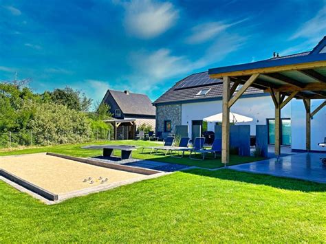 Villa Natica Met Zwembad Hottub Sauna Ardennen 16 Pers