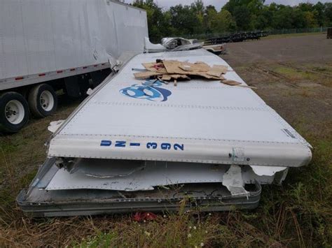 3h3v532k5ns153144 2022 Hytr Trailer White Price History History Of Past Auctions Prices