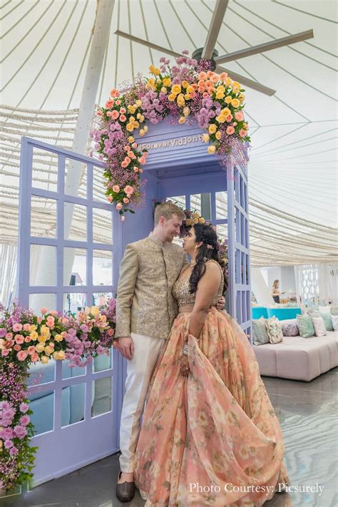 vidhi arora and jonathan elis w goa wedding couple poses wedding
