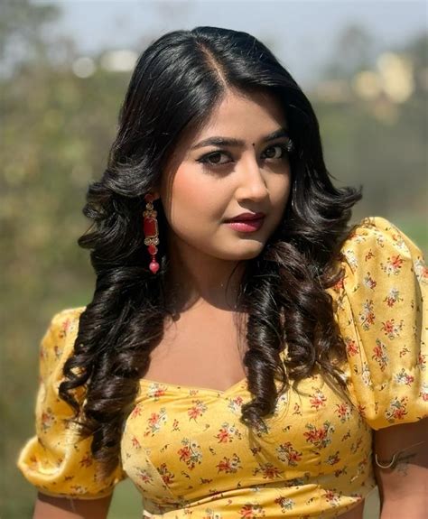 Usha Upreti Photo Gallery