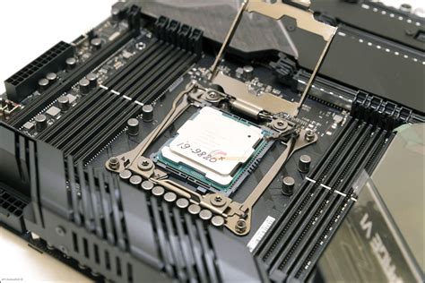 Тестирование процессора Intel Core i9-9820X в играх