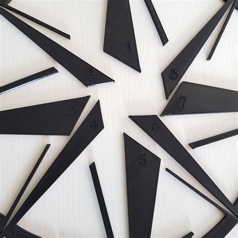 🧭 Decorative Compass Rose・free Stl File For ・cults