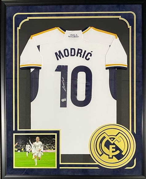 Luka Modrić Signed Autographed Framed Whitebluegold Jersey Beckett Authen Fiterman Sports